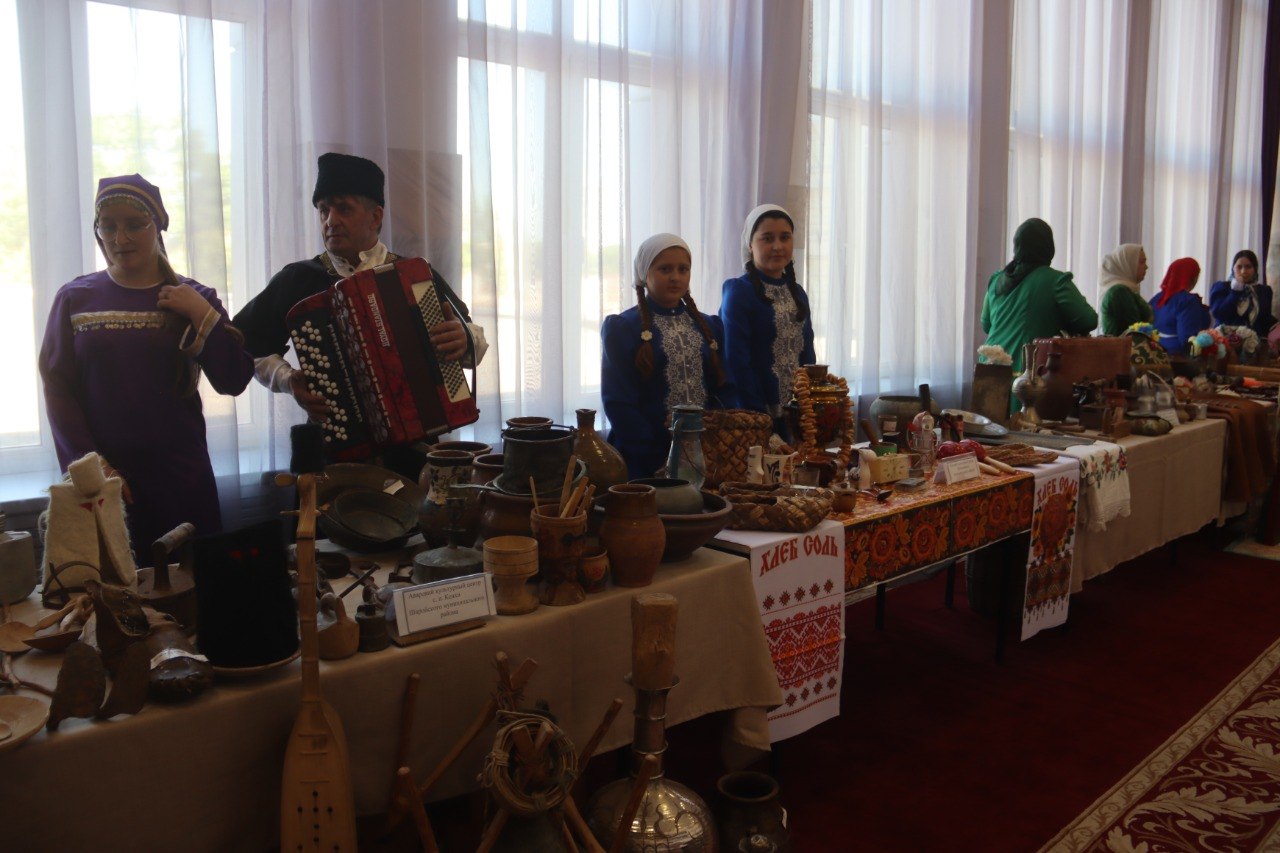 Фестиваль «Мир культуры народов Чеченской Республики» прошёл в Грозном ...